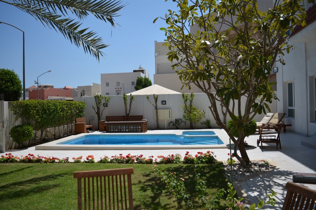 West Mishref - fantastic, five bedroom villa w/private pool Horizon Q8 ...