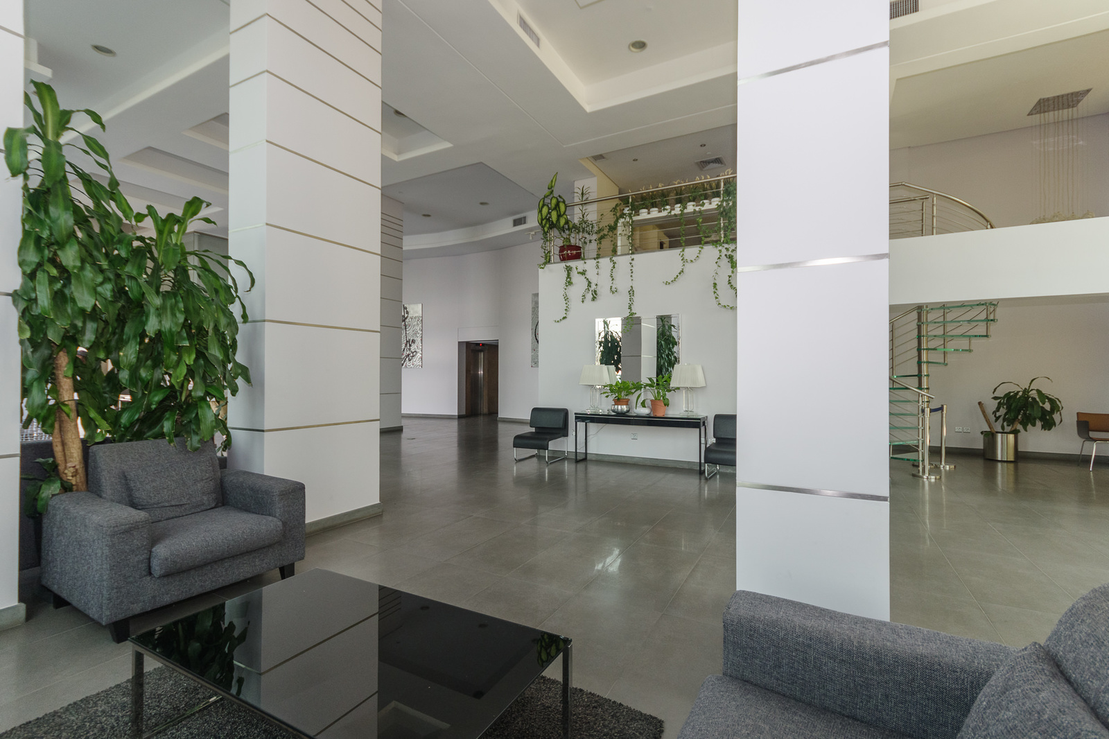 Maidan Hawally - unfurnished, three bedroom apartments w/sea view ...