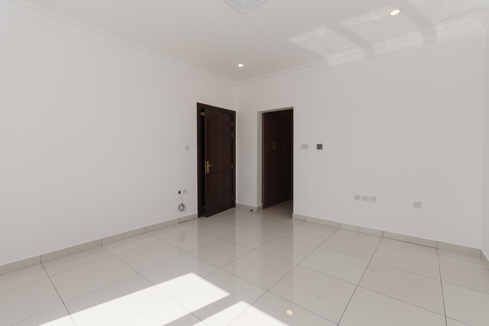 Funaitees - modern, unfurnished three bedroom apartment Horizon Q8 ...