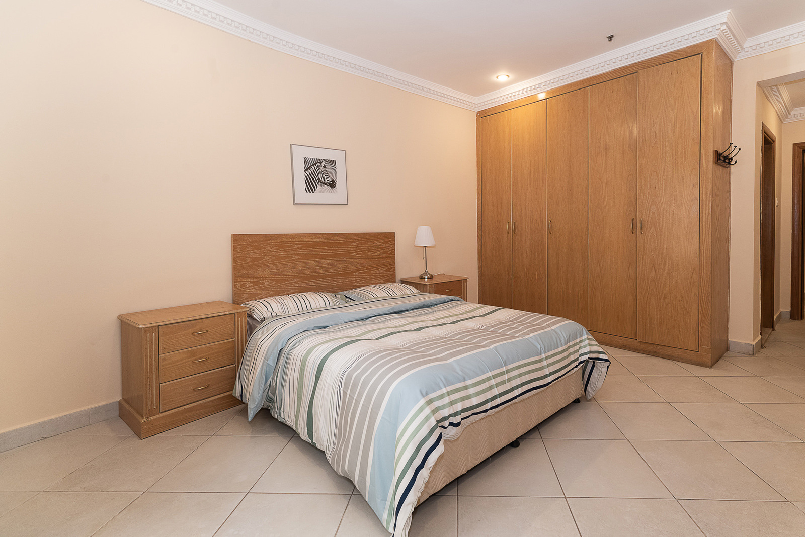 Mahboula - sea view, furnished, two bedroom apartment w/pool Horizon Q8 ...