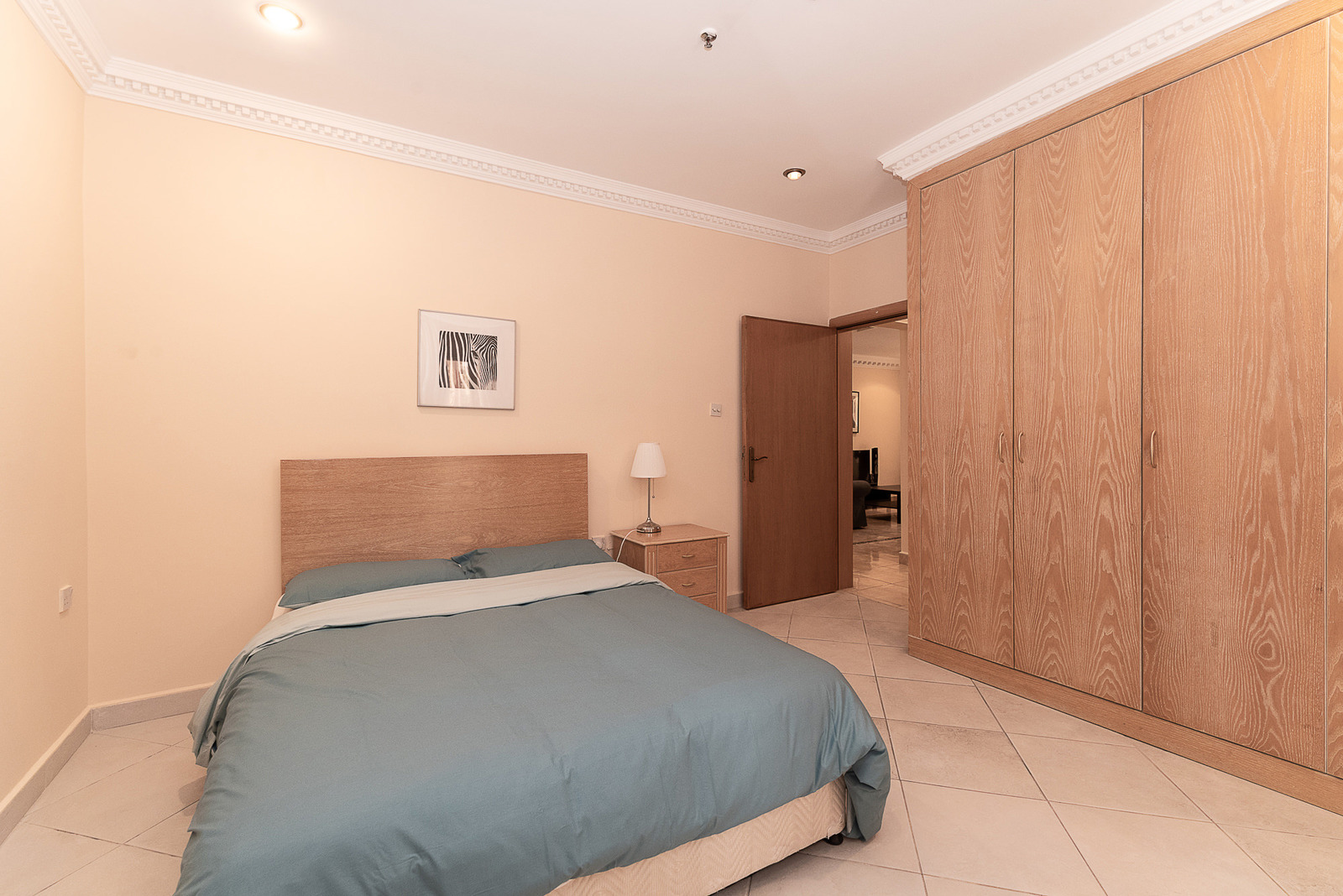 Mahboula - sea view, furnished, two bedroom apartment w/pool Horizon Q8 ...