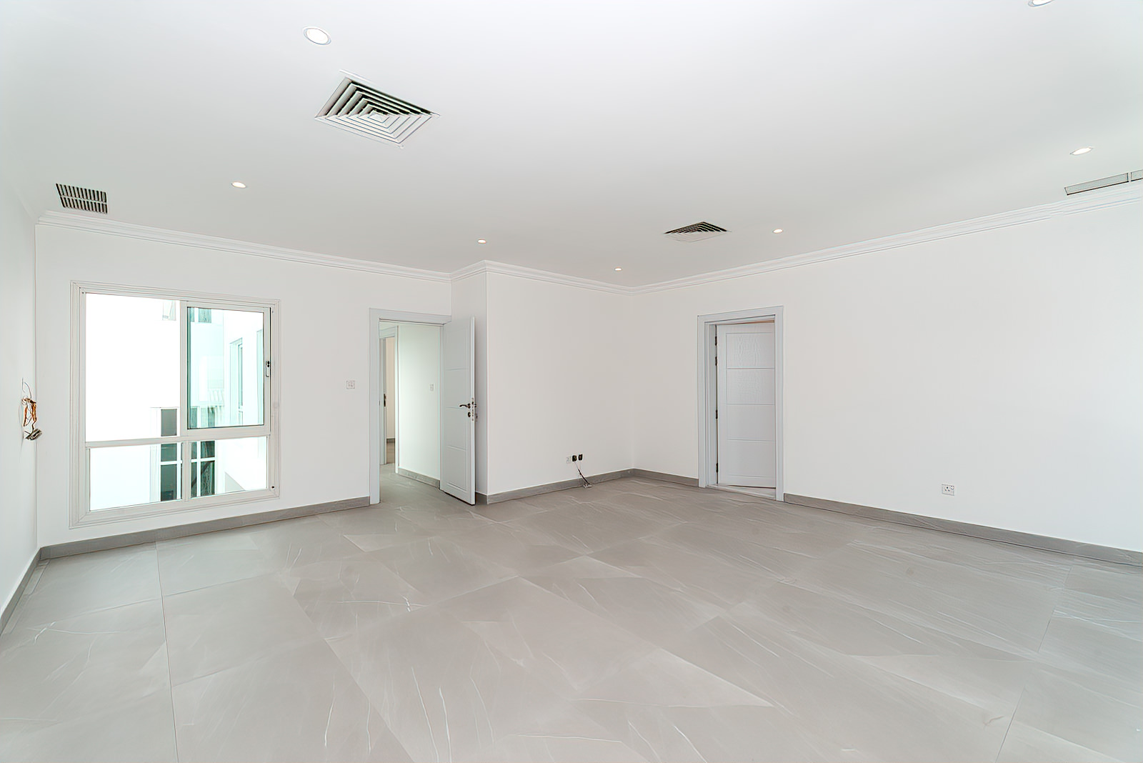 Mishref - beautiful, spacious four bedroom villa w/garden Horizon Q8 ...