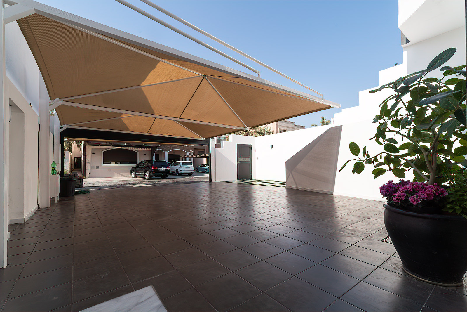 Mishref - beautiful, spacious four bedroom villa w/garden Horizon Q8 ...