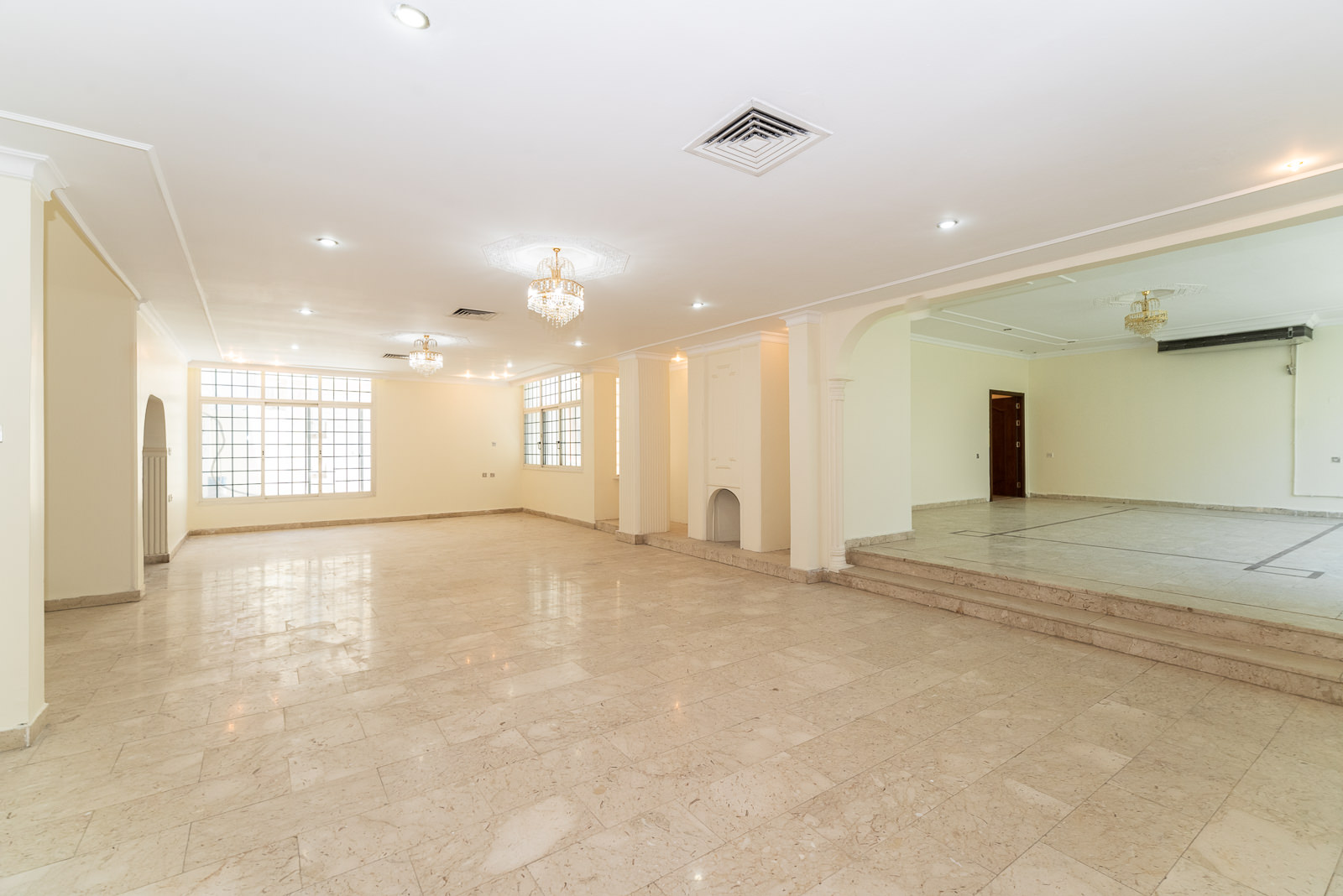 Rawda - older, spacious villa with garden Horizon Q8 & Yarmouk United ...