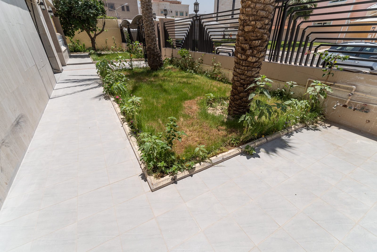 Rawda - older, spacious villa with garden Horizon Q8 & Yarmouk United ...