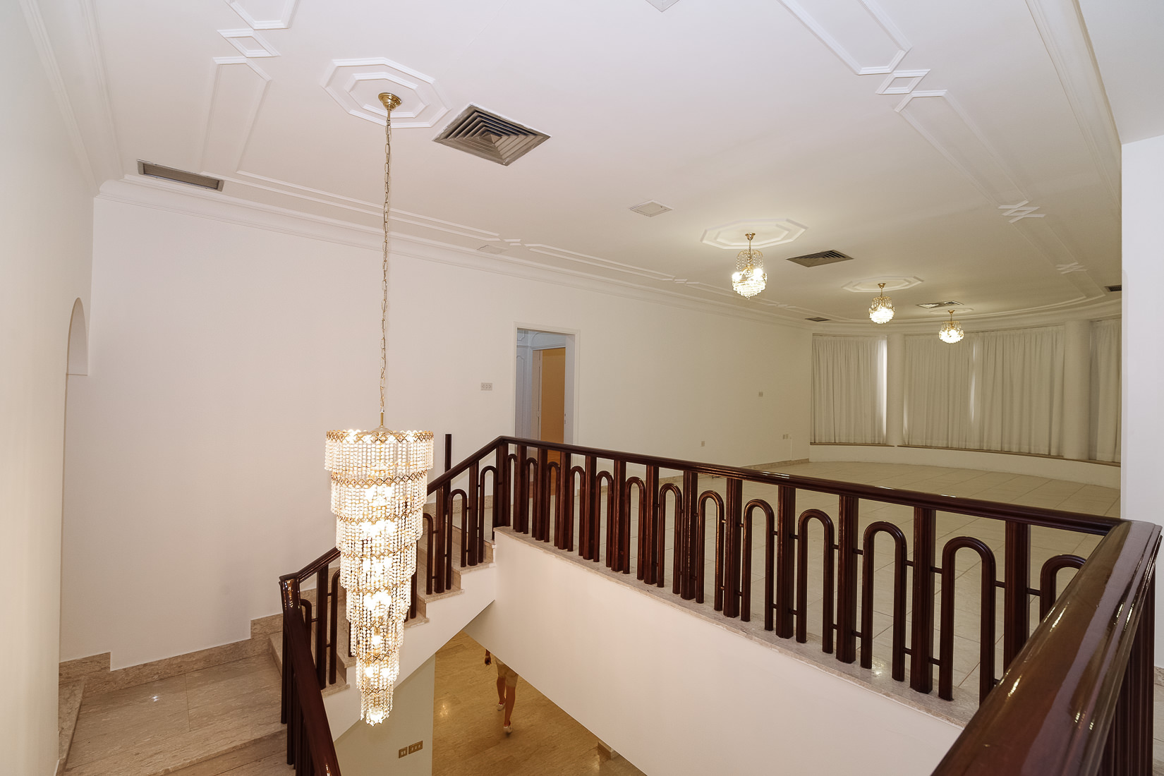 Qortuba - unfurnished, six bedroom villa w/garden Horizon Q8 & Yarmouk ...