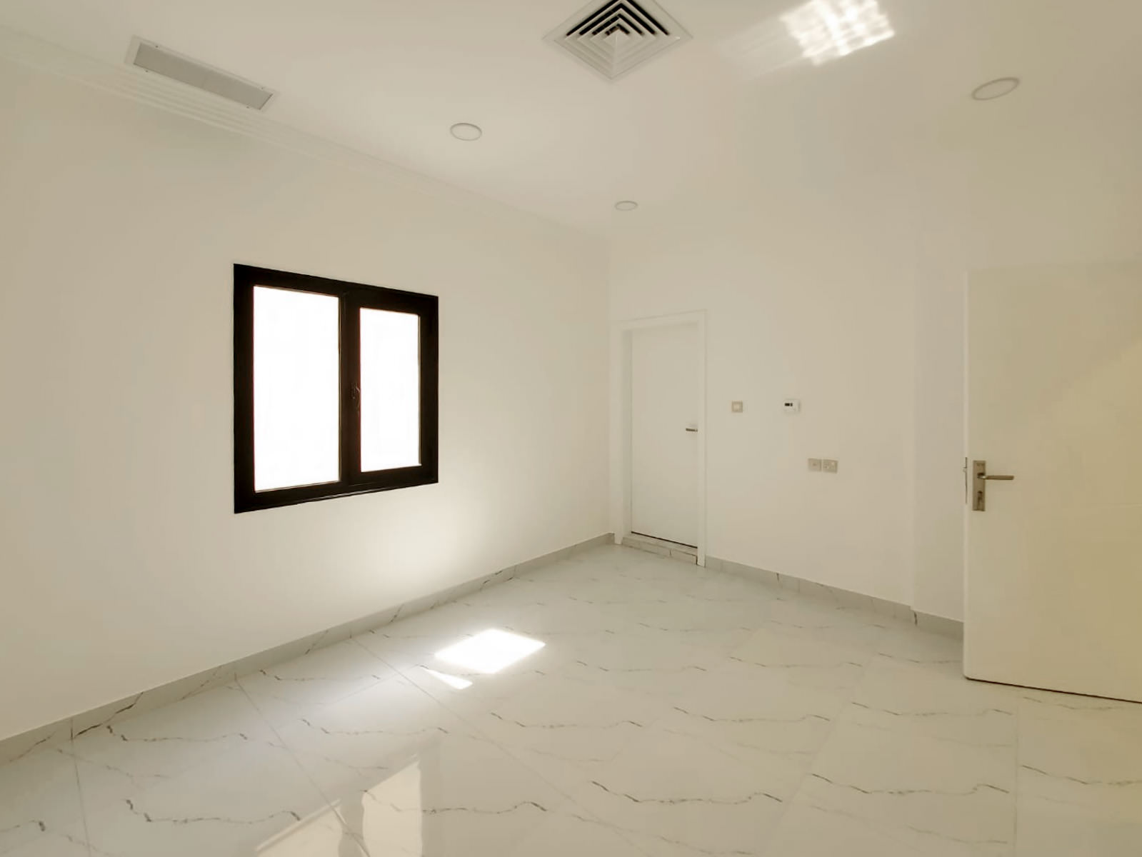 Andalous - unfurnished, three bedroom apartment Horizon Q8 & Yarmouk ...