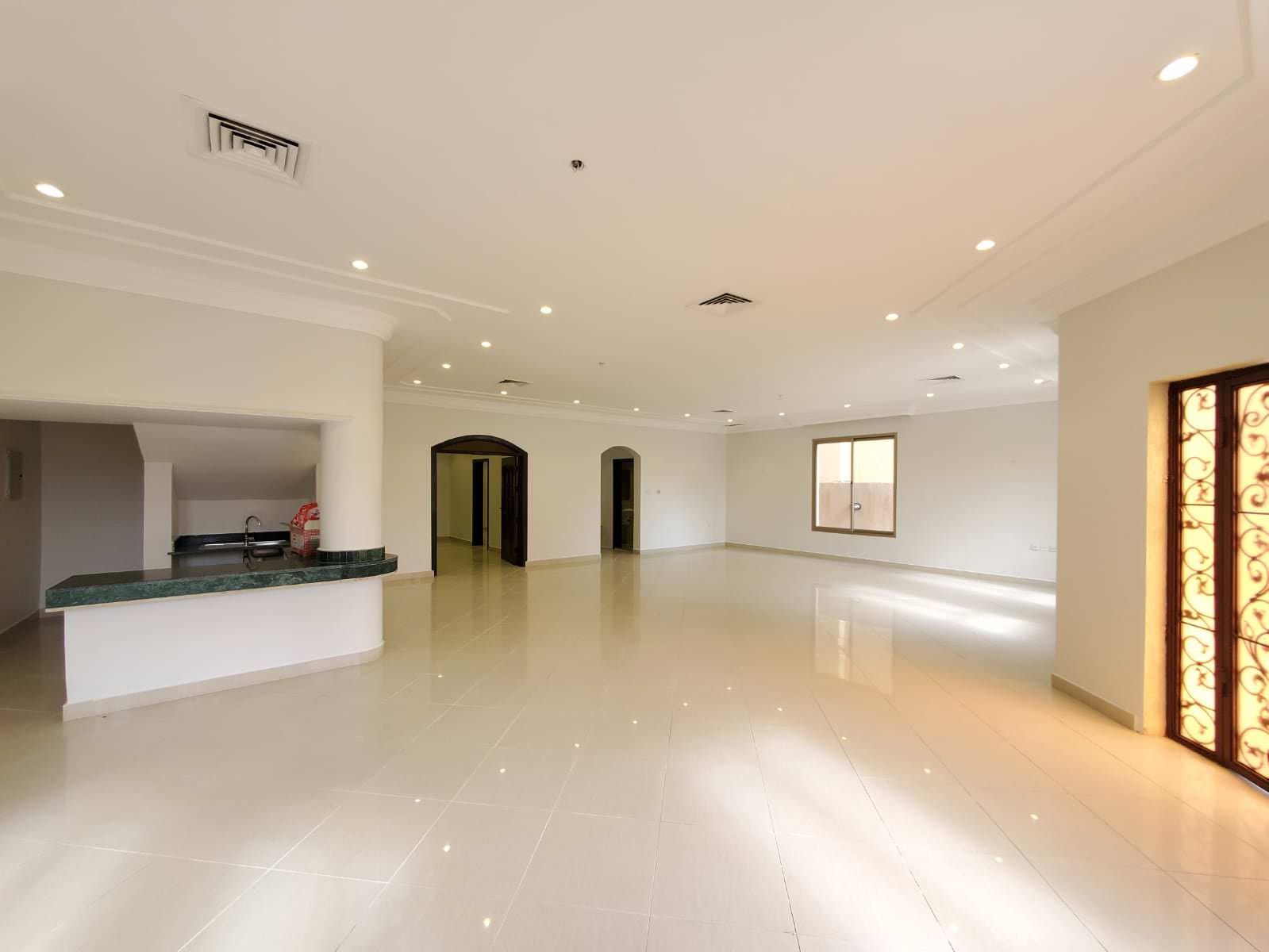 Egaila - unfurnished, five bedroom villa w/yard Horizon Q8 & Yarmouk ...