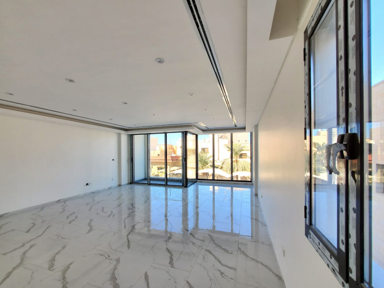 Mishref - great, spacious, five bedroom floors Horizon Q8 & Yarmouk ...