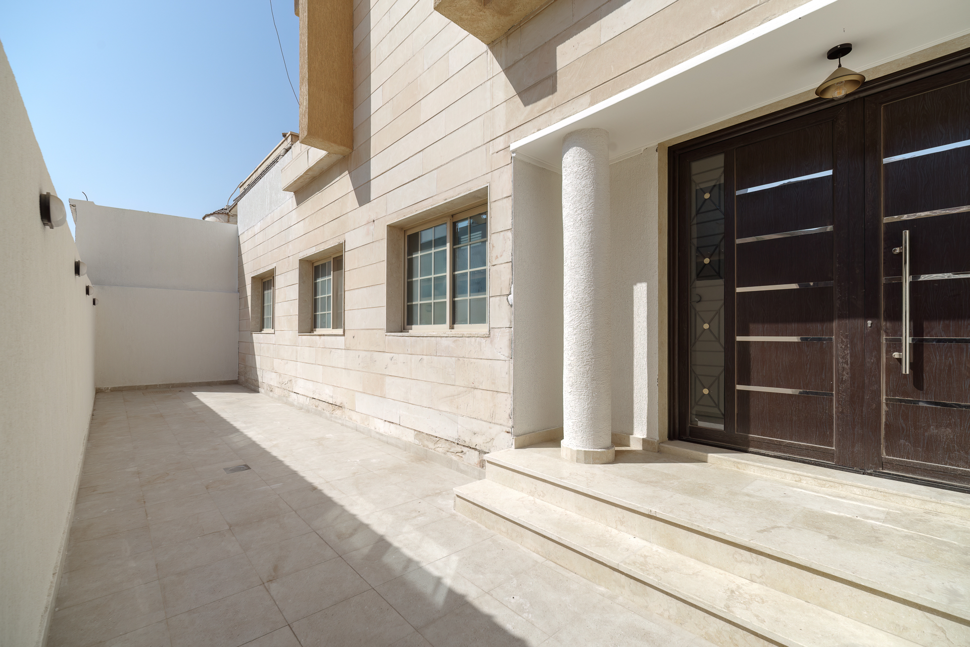 Faiha - very large, four bedroom ground floor w/small yard Horizon Q8 ...