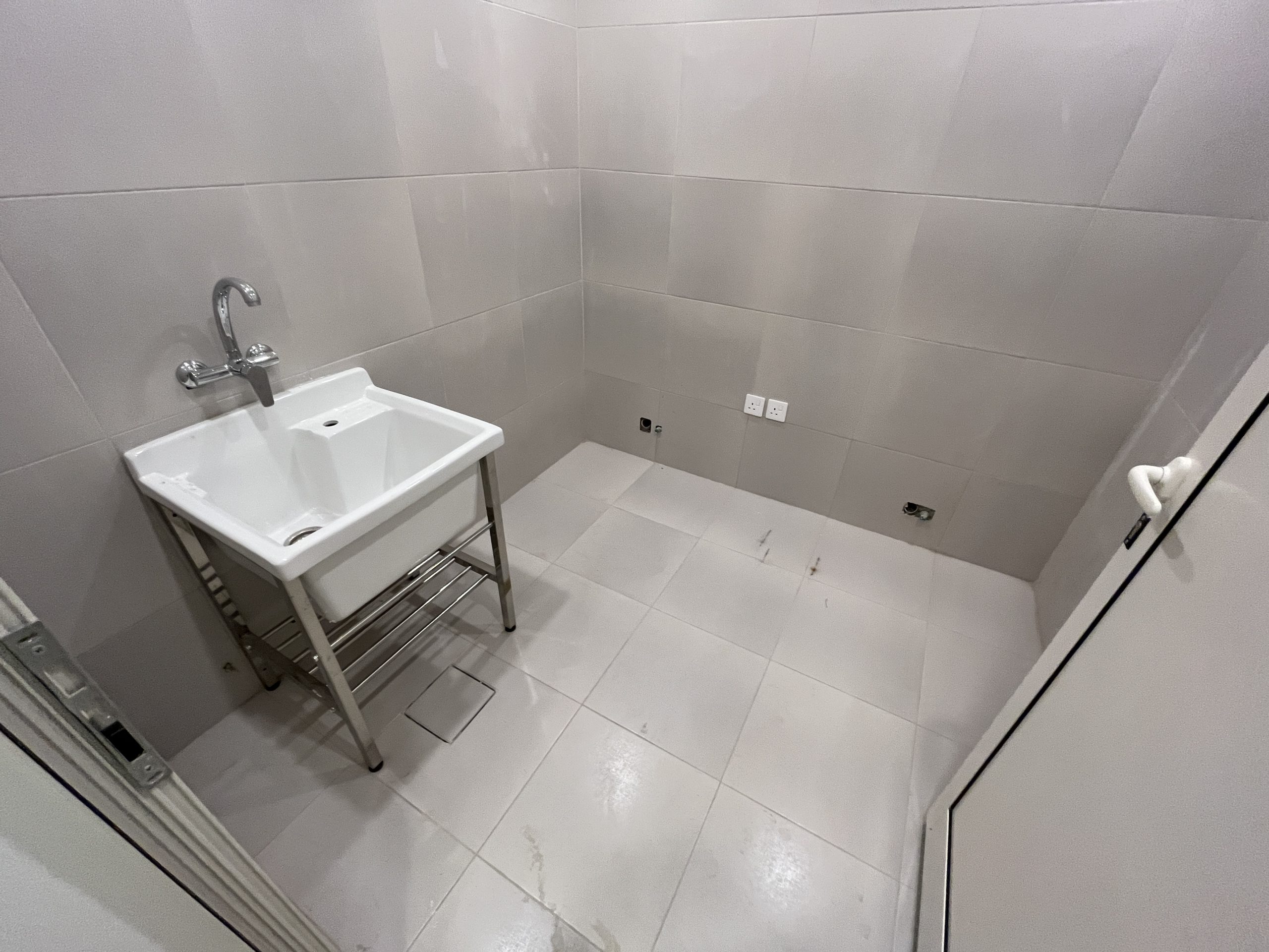 Faiha - brand new, three bedroom duplex aprtment Horizon Q8 & Yarmouk ...