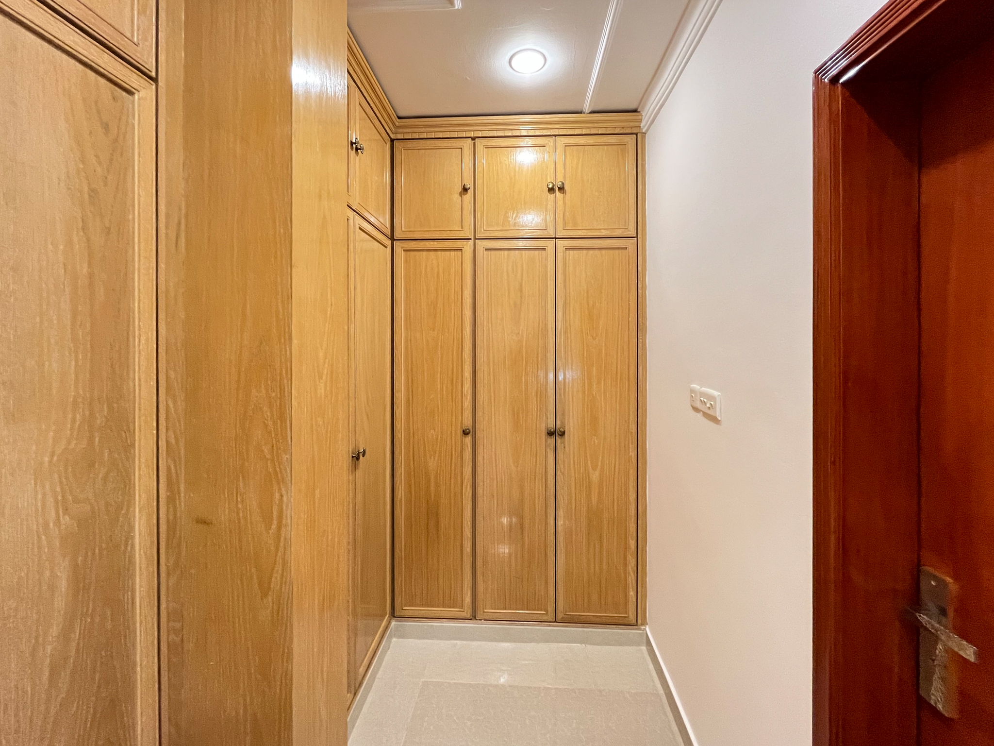 Qortuba - great, spacious five bedroom floor w/roof terrace Horizon Q8 ...