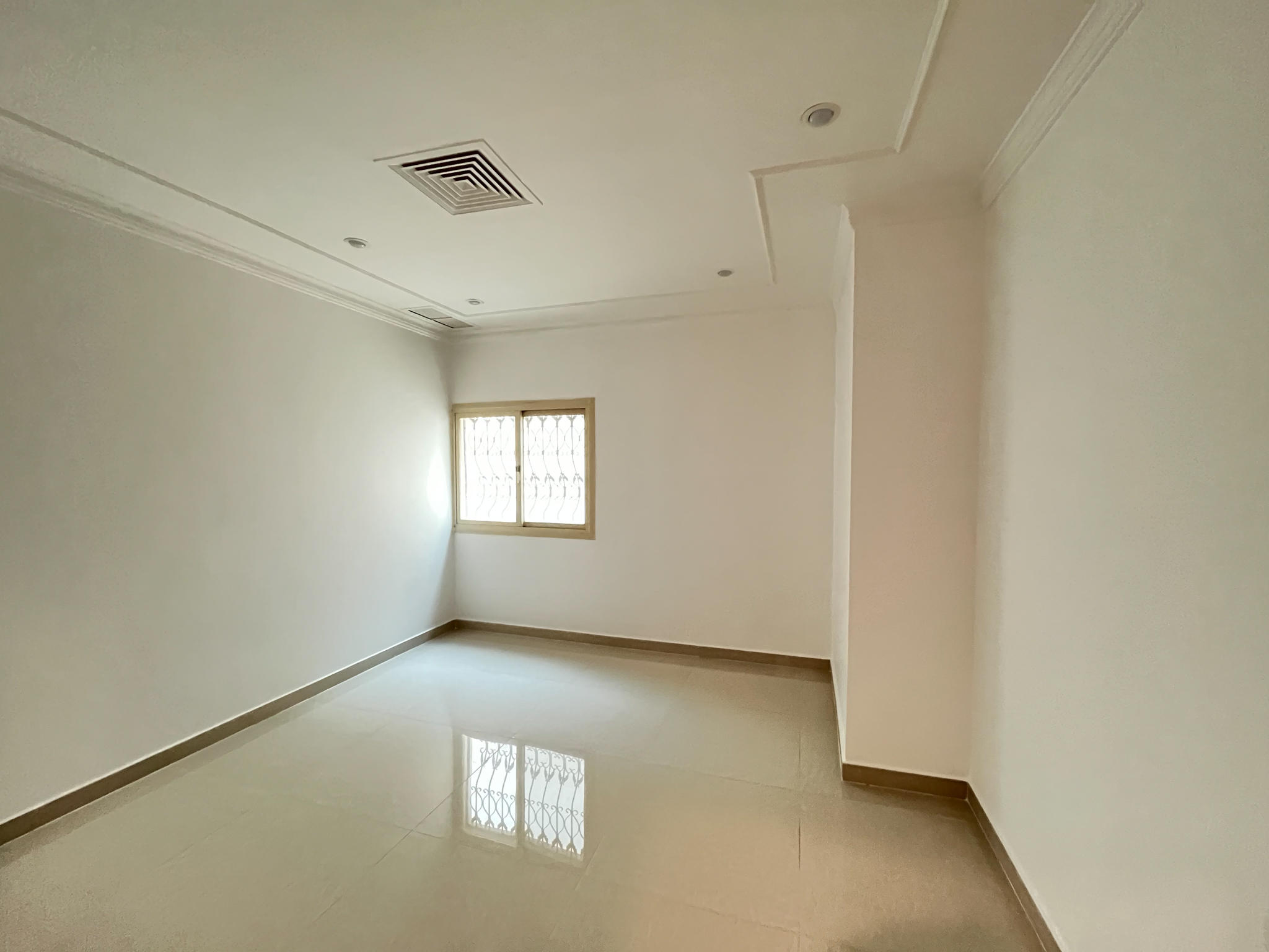 Qortuba – great, spacious five bedroom floor w/roof terrace – Horizon ...