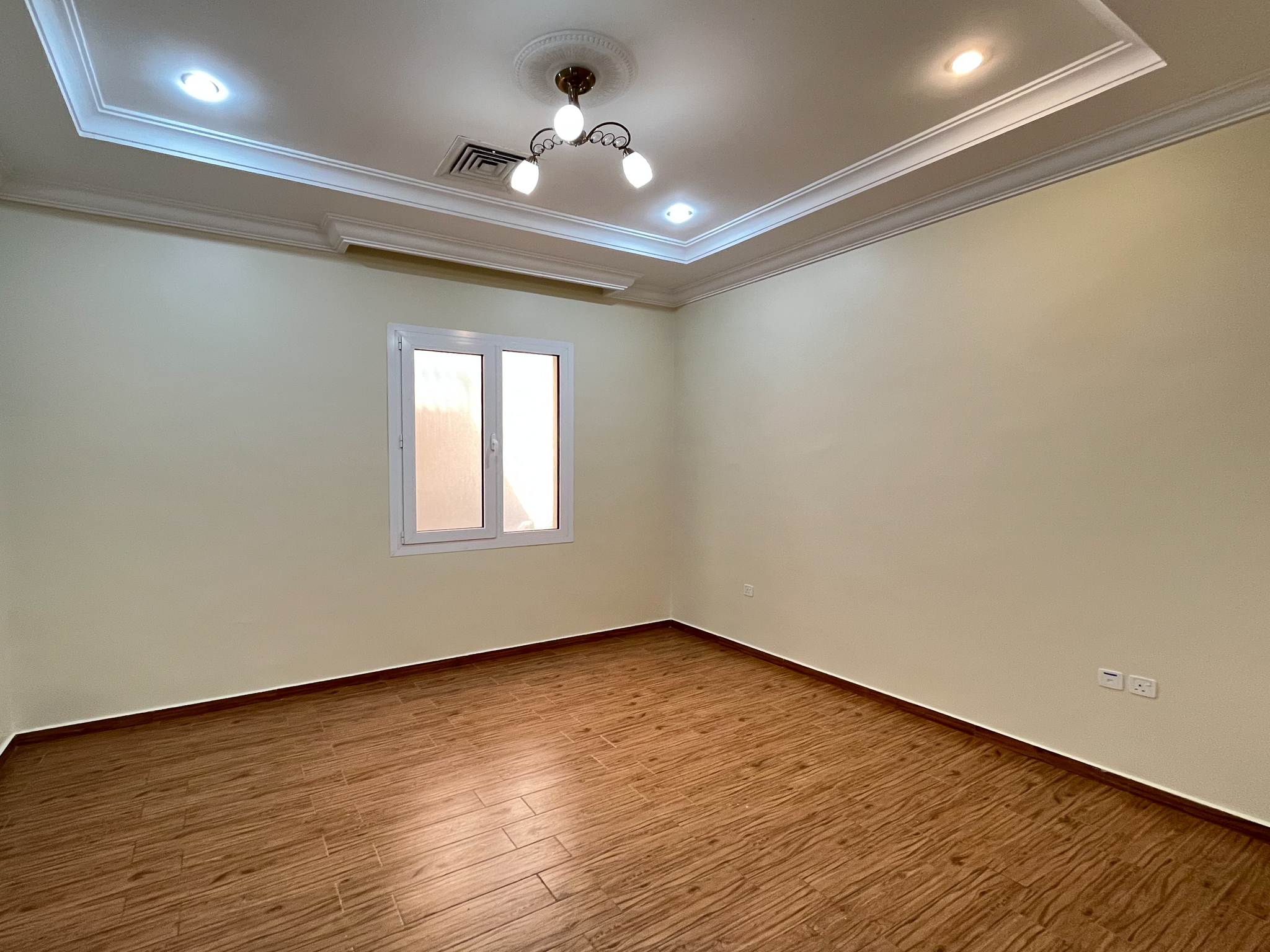 Salam - lovely, unfunished four bedroom floor Horizon Q8 & Yarmouk ...