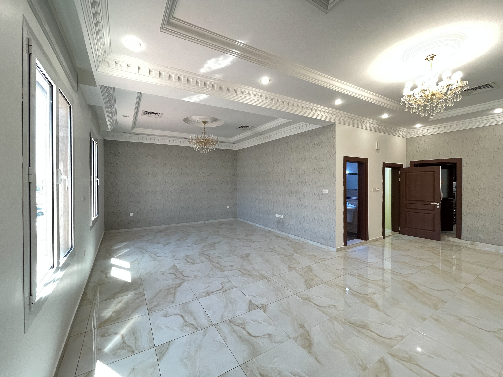 Salam - lovely, unfunished four bedroom floor Horizon Q8 & Yarmouk ...
