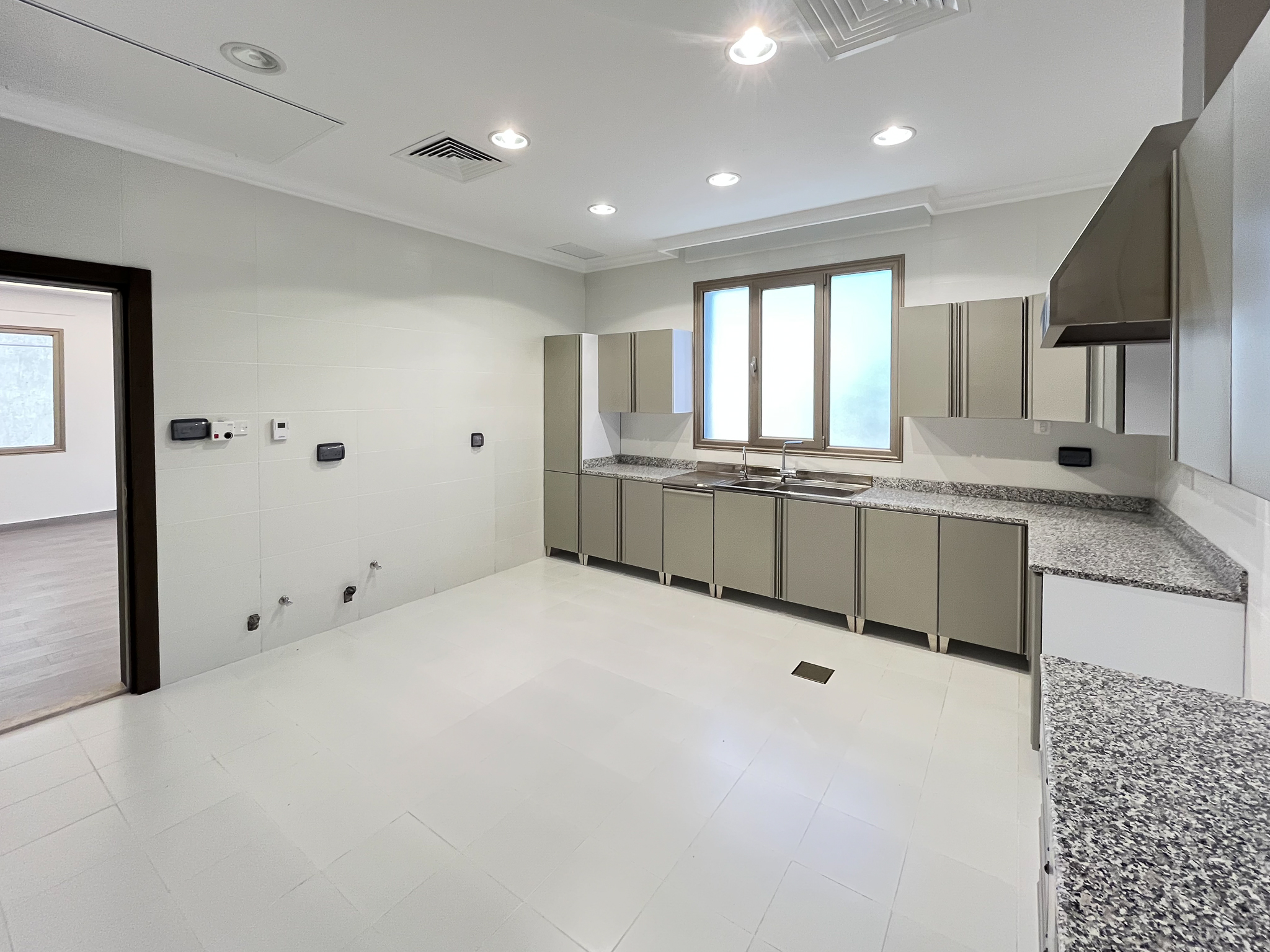 Rumaithiya - brand new, five bedroom apartment Horizon Q8 & Yarmouk ...