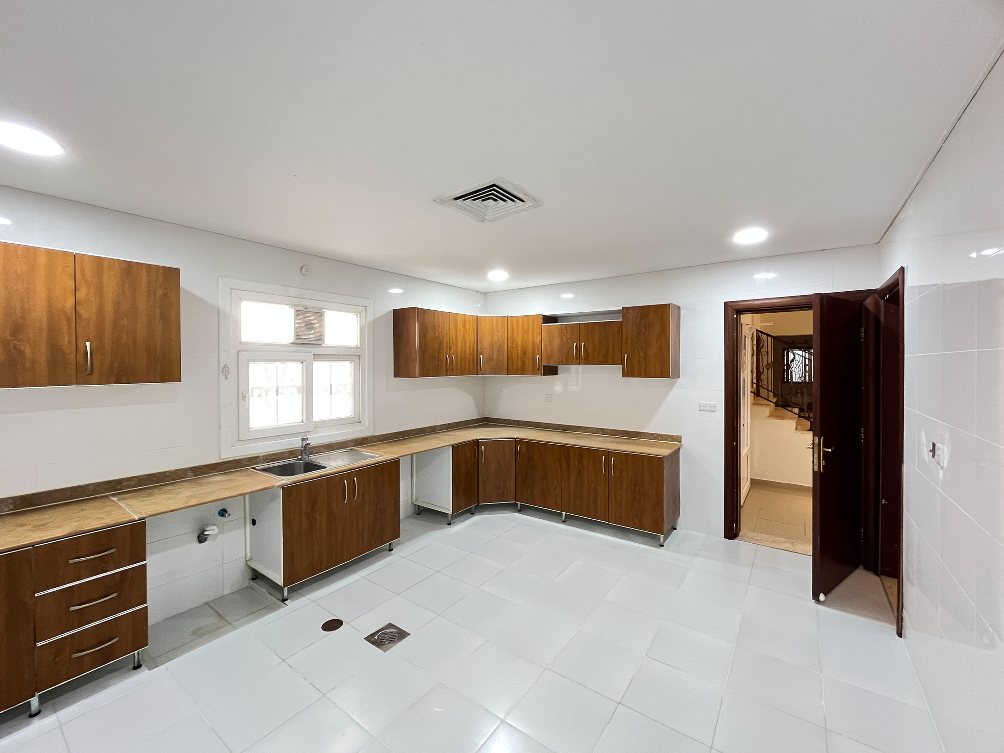 Egaila – unfurnished five bedroom villa w/private yard – Horizon Q8 ...