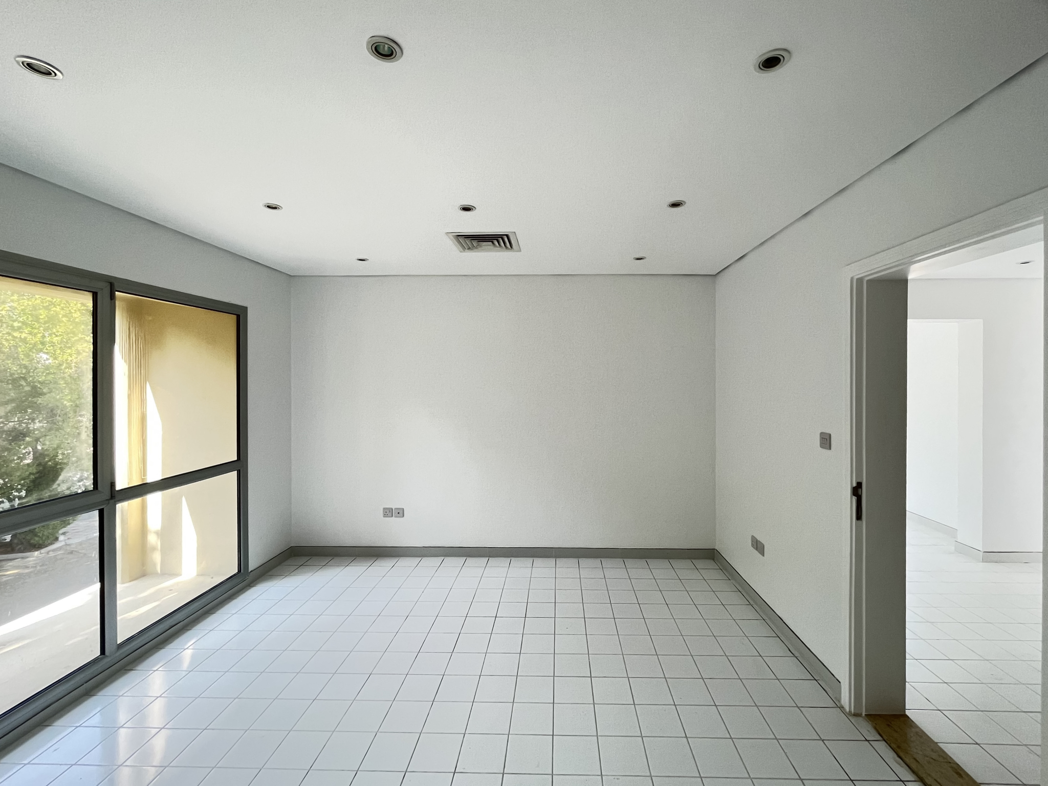 Al Bida - nice, four bedroom villa w/garden Horizon Q8 & Yarmouk United ...