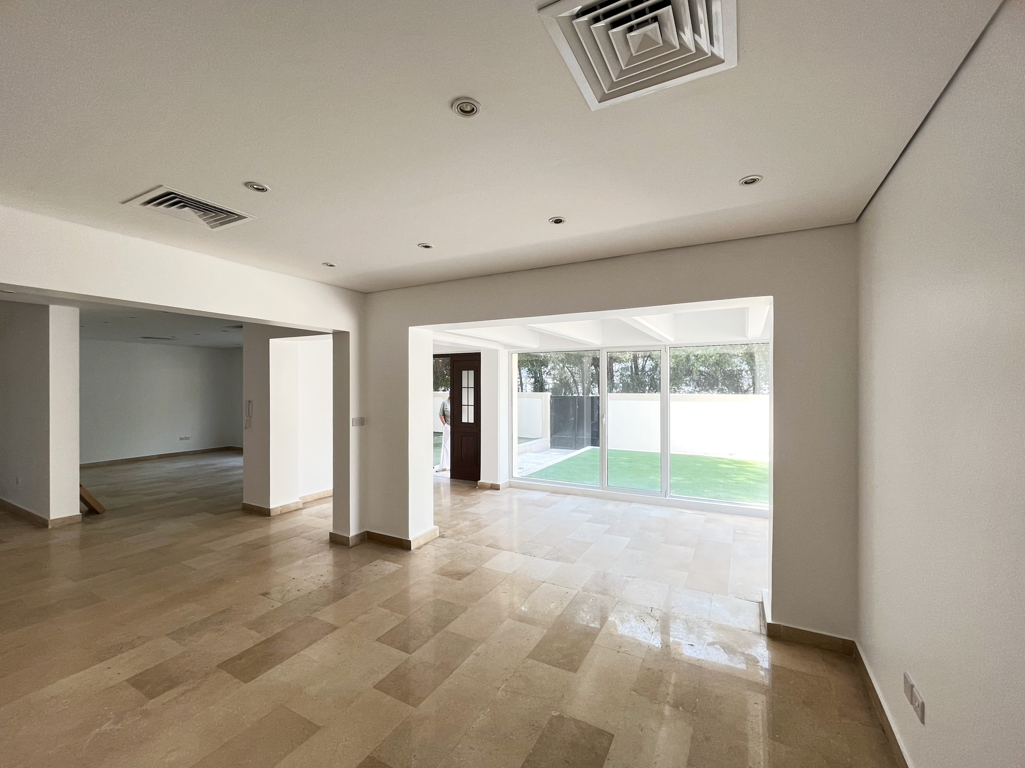Al Bida - nice, four bedroom villa w/garden Horizon Q8 & Yarmouk United ...