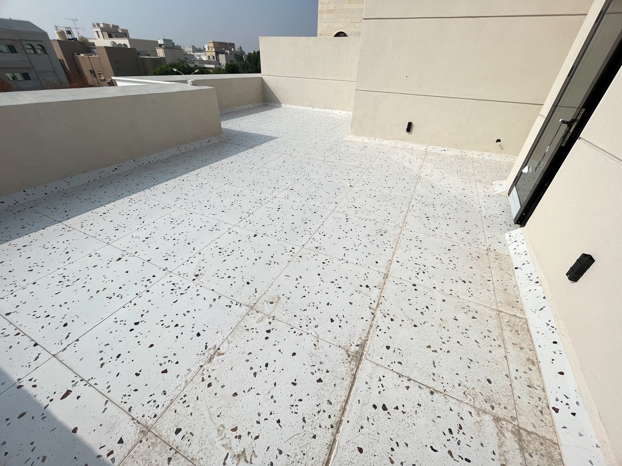 Shamiya- brand new, four master bedroom villas /private yards Horizon ...