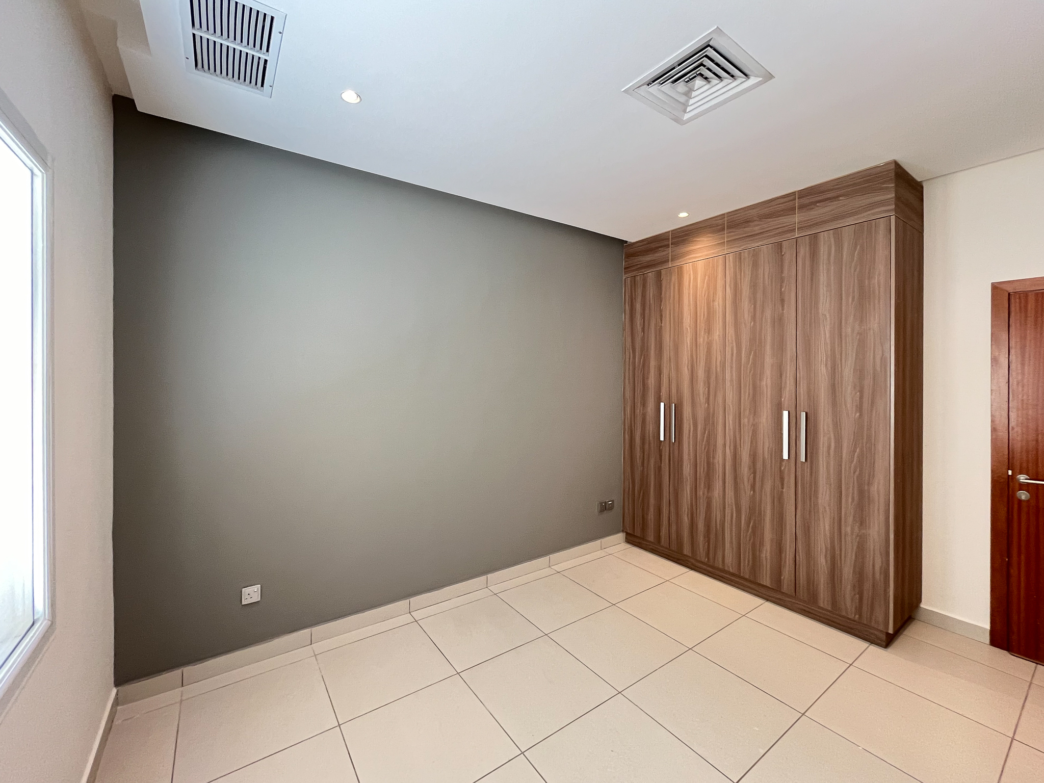 Jabriya - two master bedroom apartment Horizon Q8 & Yarmouk United Real ...