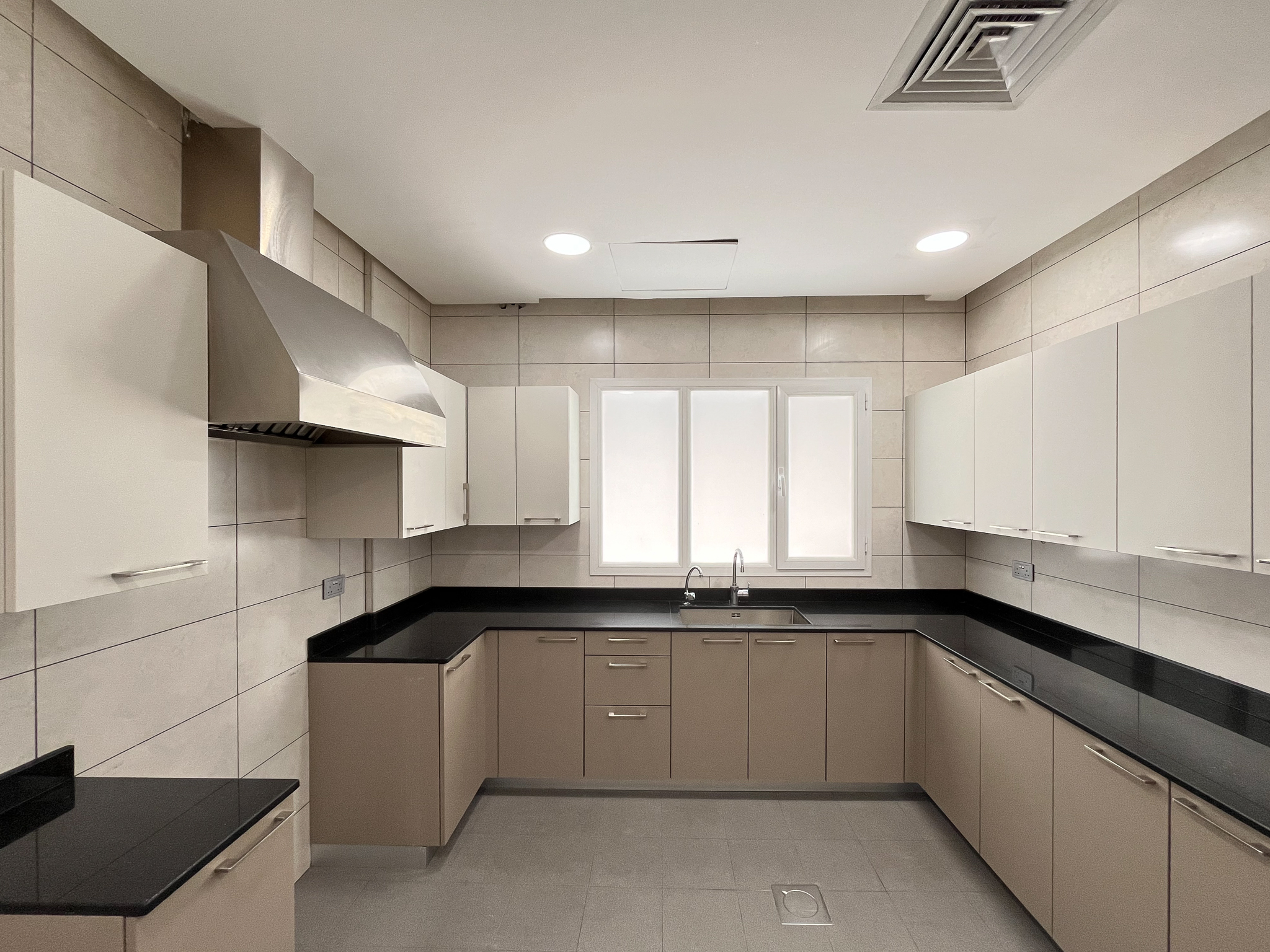 Jabriya - big, nice, two master bedroom apartment Horizon Q8 & Yarmouk ...