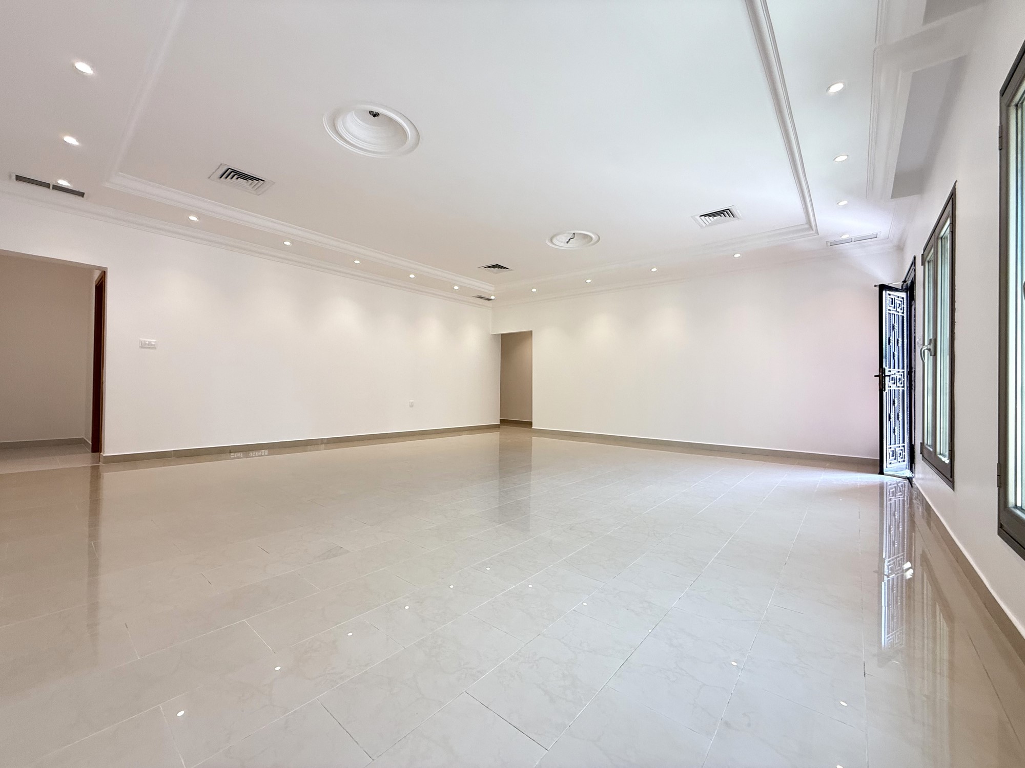 Jabriya - four bedrooms ground floor with two yards Horizon Q8 ...