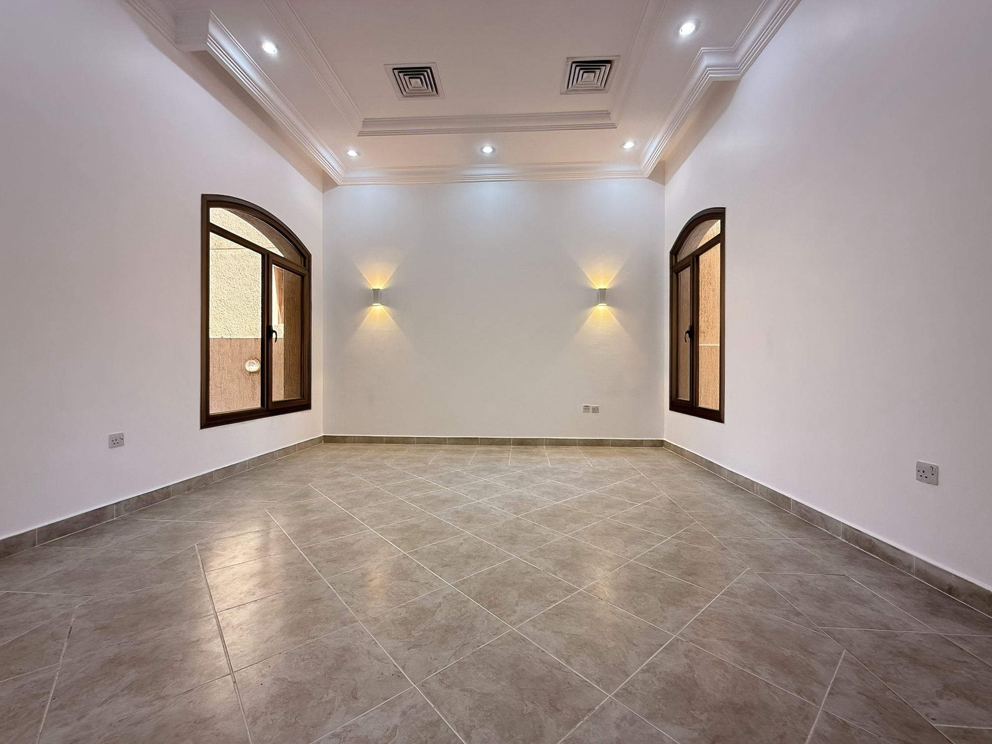 Horizon Q8 Salam 2300-16 Horizon Q8 & Yarmouk United Real Estate Co