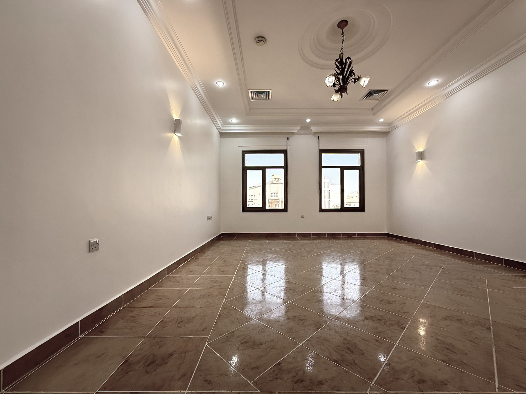 Horizon Q8 Salam 2300-28 Horizon Q8 & Yarmouk United Real Estate Co